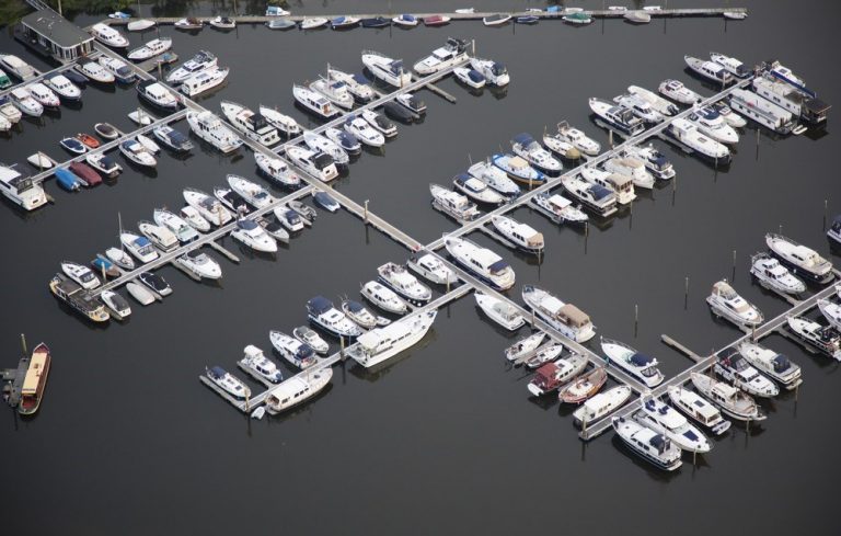 In april opent nieuwe Rijnhaven met 76 ligplaatsen in Alphen aan den ...