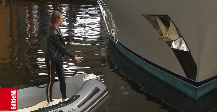 Een schip dopen: De Valk Yachtbrokers leert EditieNL hoe het wel moet ...