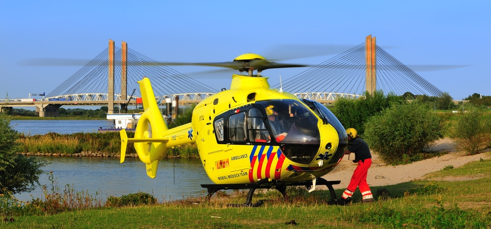 Man komt om het leven bij zeilongeluk Terschelling - BootAanBoot.nl Man komt om het leven bij zeilongeluk Terschelling - BootAanBoot.nl