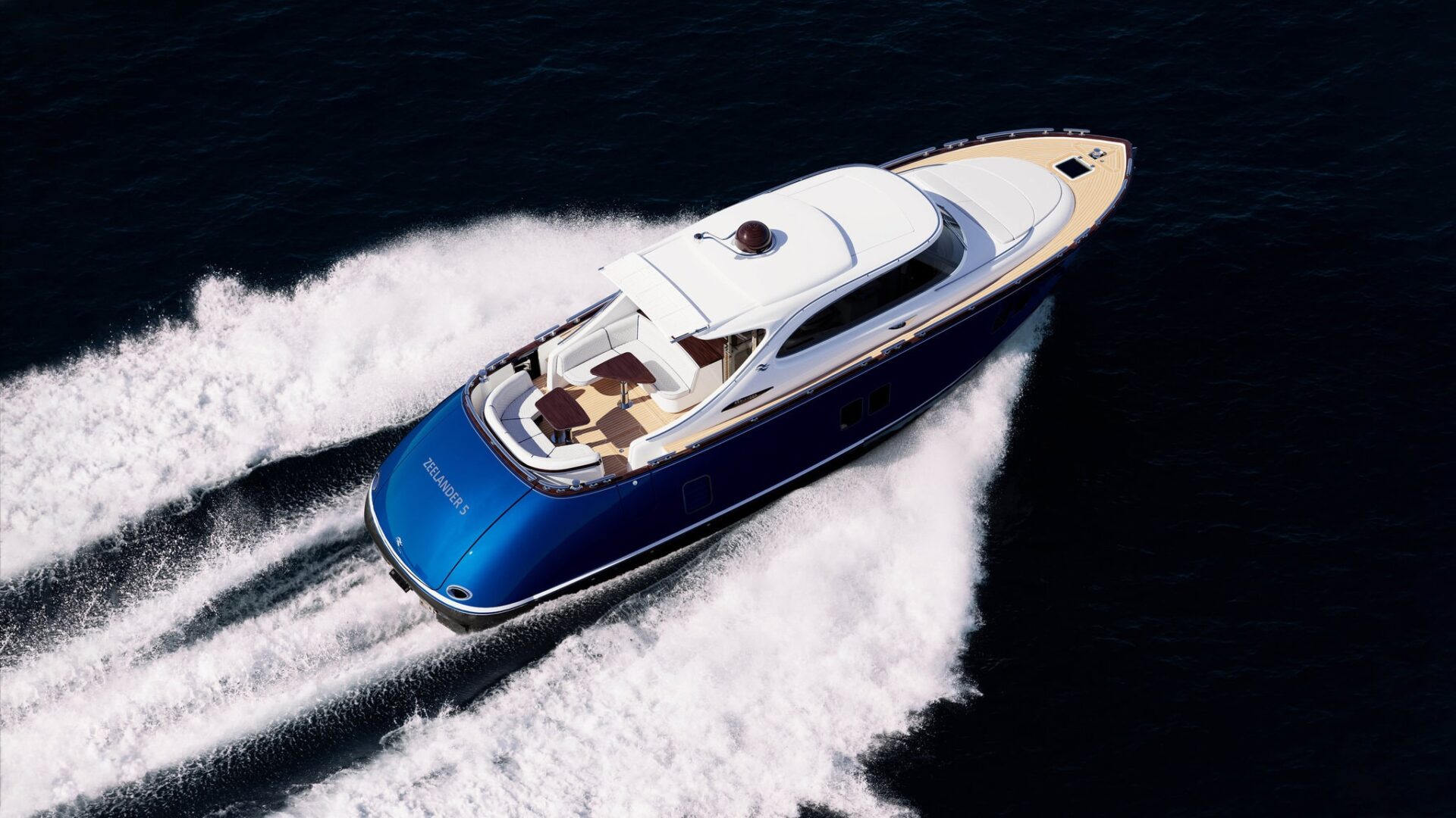 Zeelander 5 maakt internationaal debuut in Palm Beach - BootAanBoot.nl